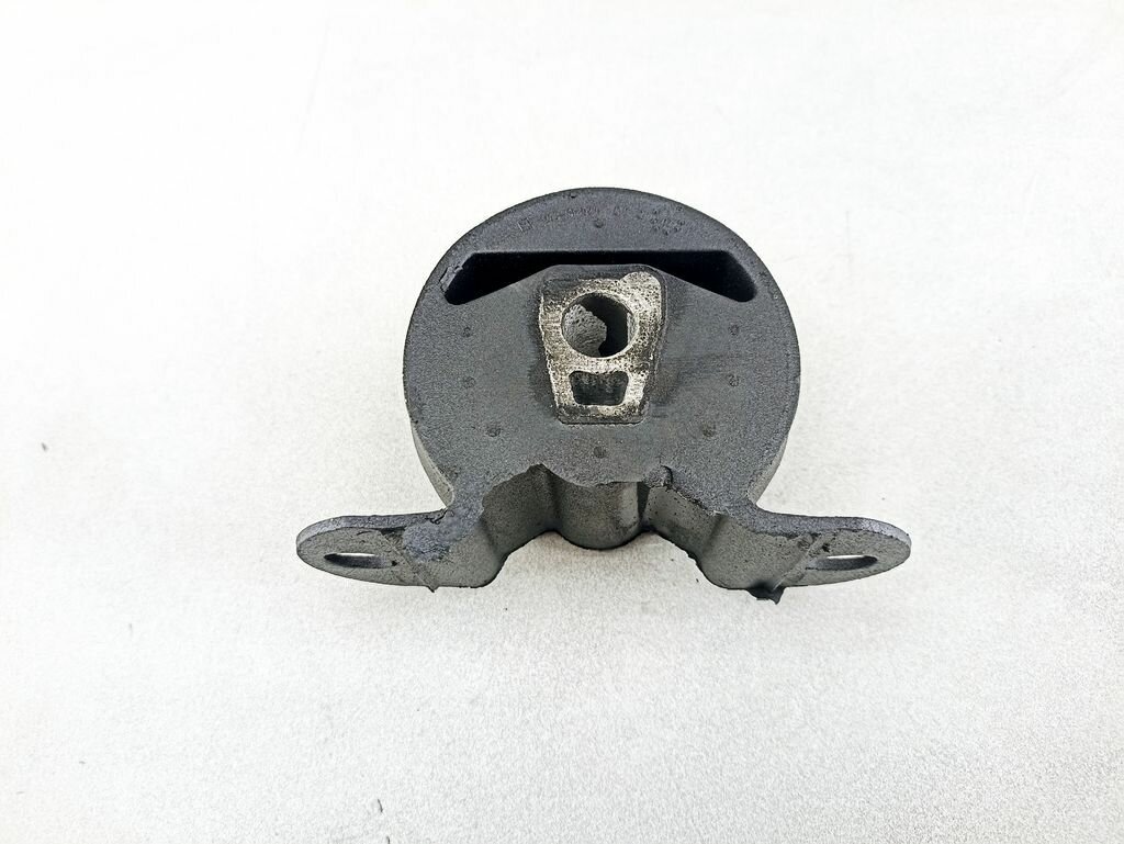 Подушка двигателя ЗМЗ 409 для а/м УАЗ Патриот, Хантер, 3160, 3162