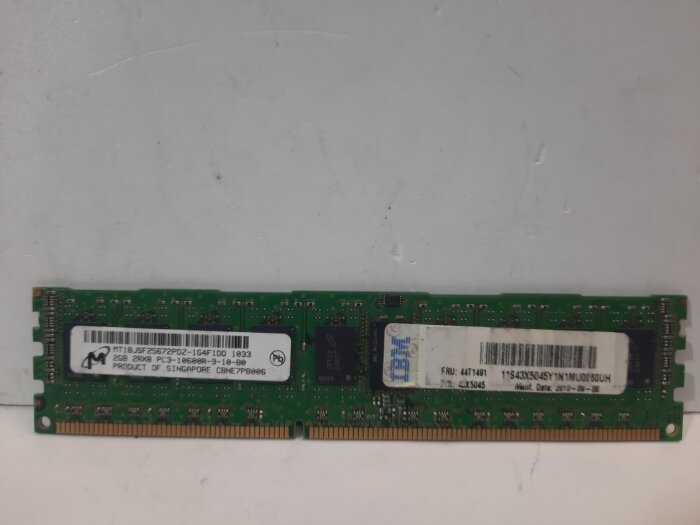 Оперативная память серверная Micron DDR3 2Gb 10600R MT18JSF25672PDZ-1G4F1DD