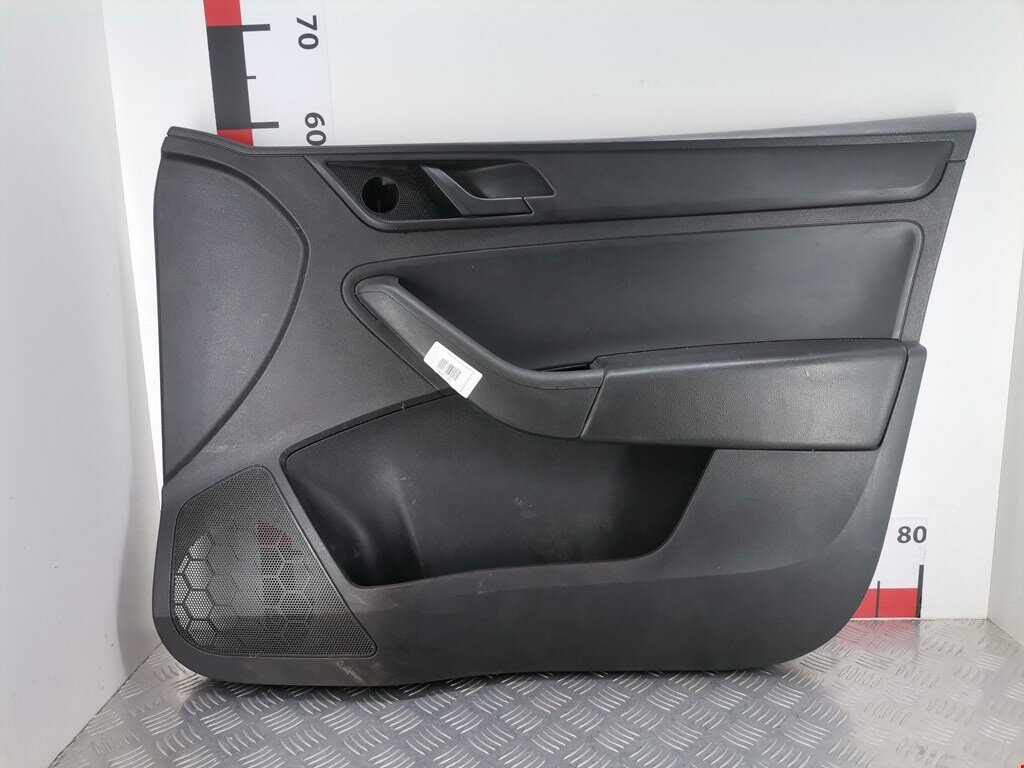 Обшивка (карта) двери передней правой Skoda Rapid 1 5JB867012 арт. 1836143