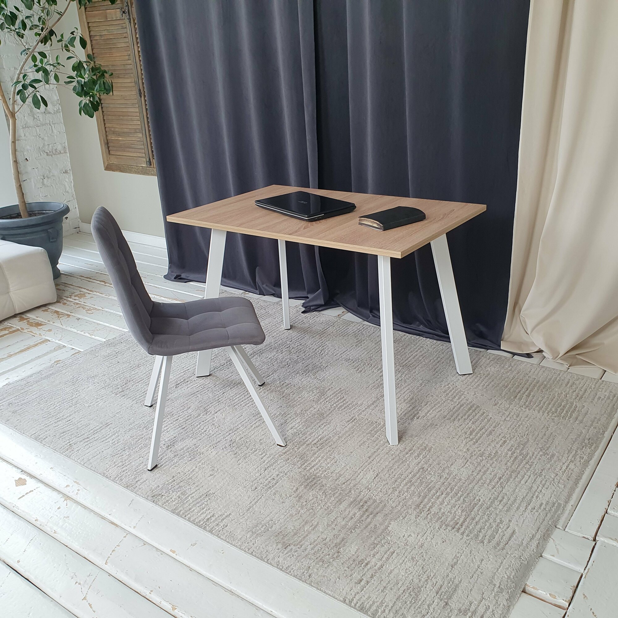 Игровой стол Ник Дуб 110*70 см. Белые ножки