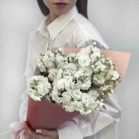 Букет "Талисман Флора Белая маттиола", на стеблях, 5 цветов, высота 40 см, упаковка