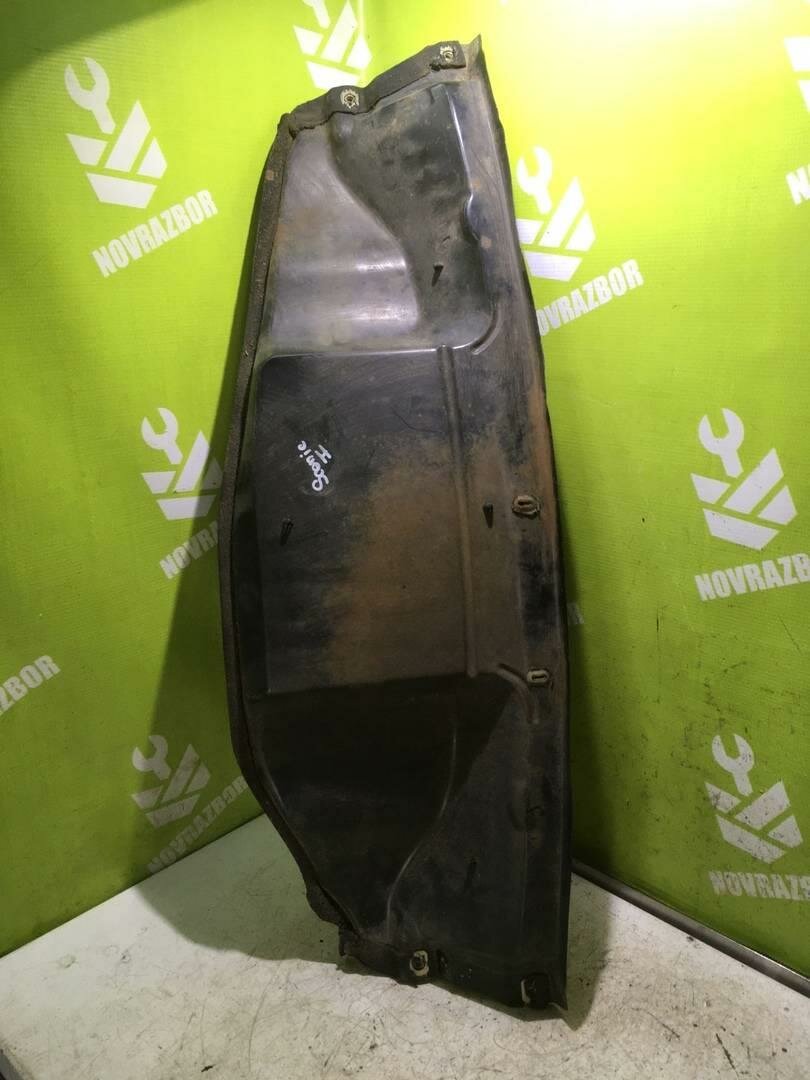 Накладка (кузов внутри) Renault Scenic 96-99