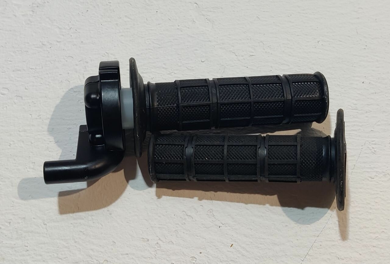 Ручка газа+левая ручка Питбайк KAYO Basic K125EM