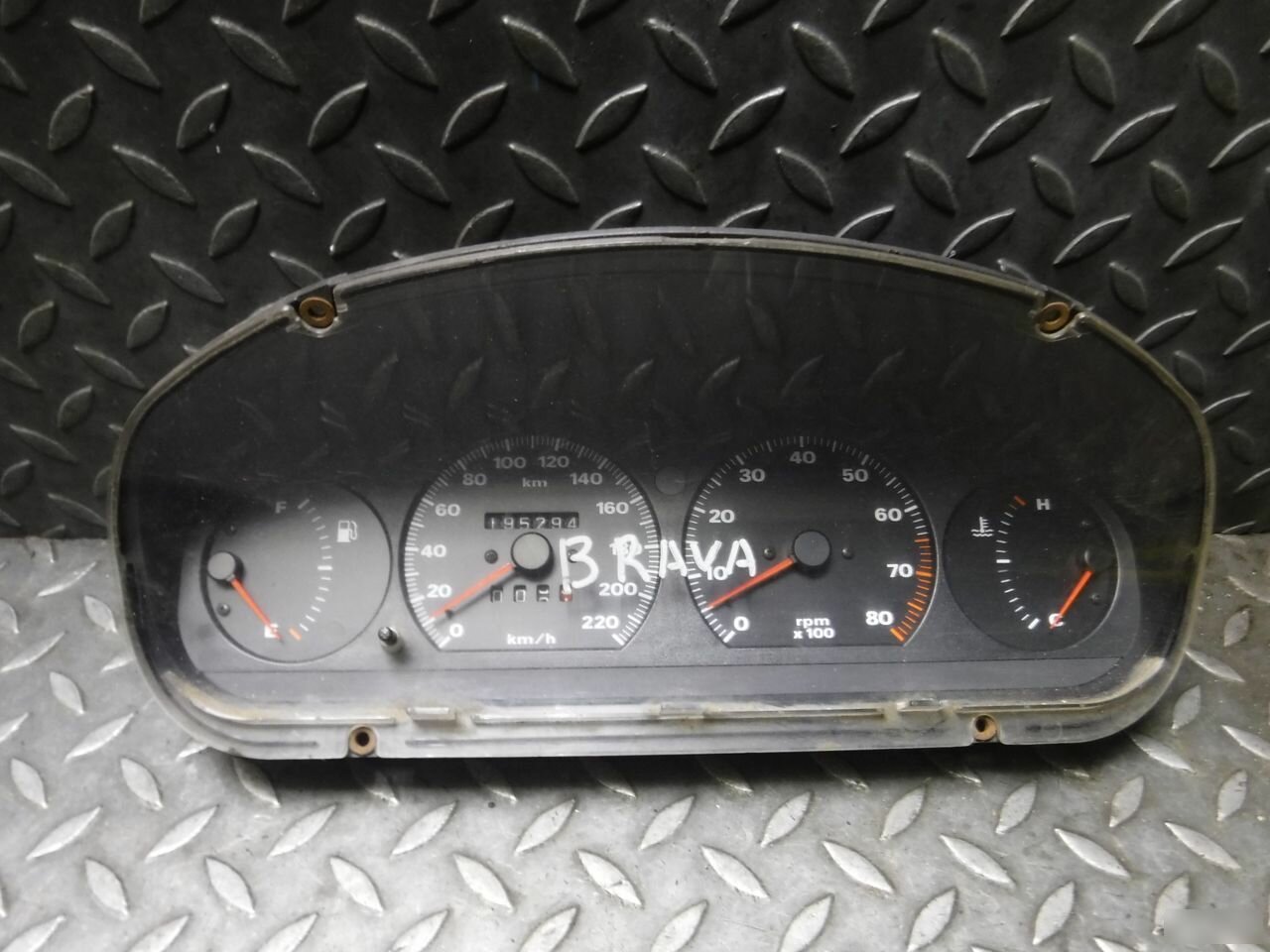 Панель приборов FIAT Bravo I (1995—2001) 7781632