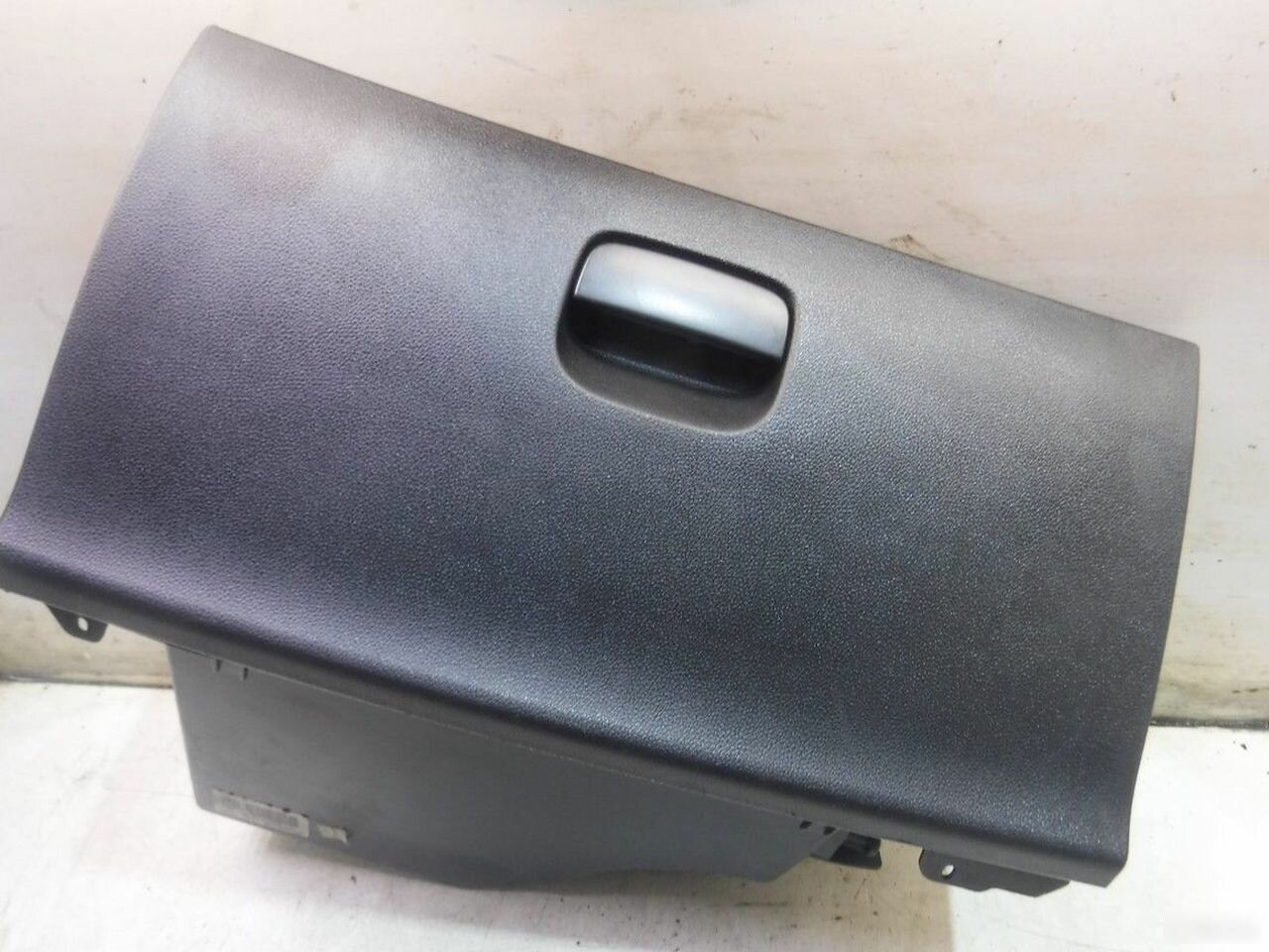 Бардачок Peugeot 308 I (2007—2011) 8226KX