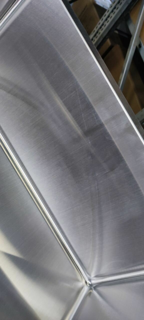 Мойка Melana ProfLine D4645H 1,2/200 сатин врезная квадратная. Товар уцененный