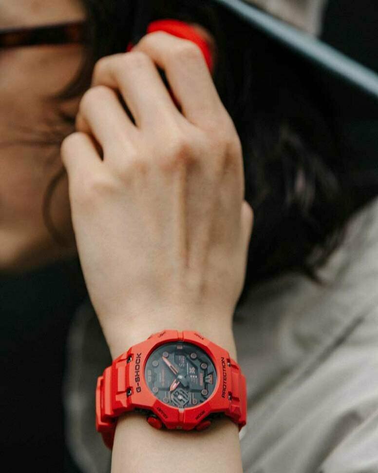 Наручные часы CASIO G-Shock, черный/красный — фото 1