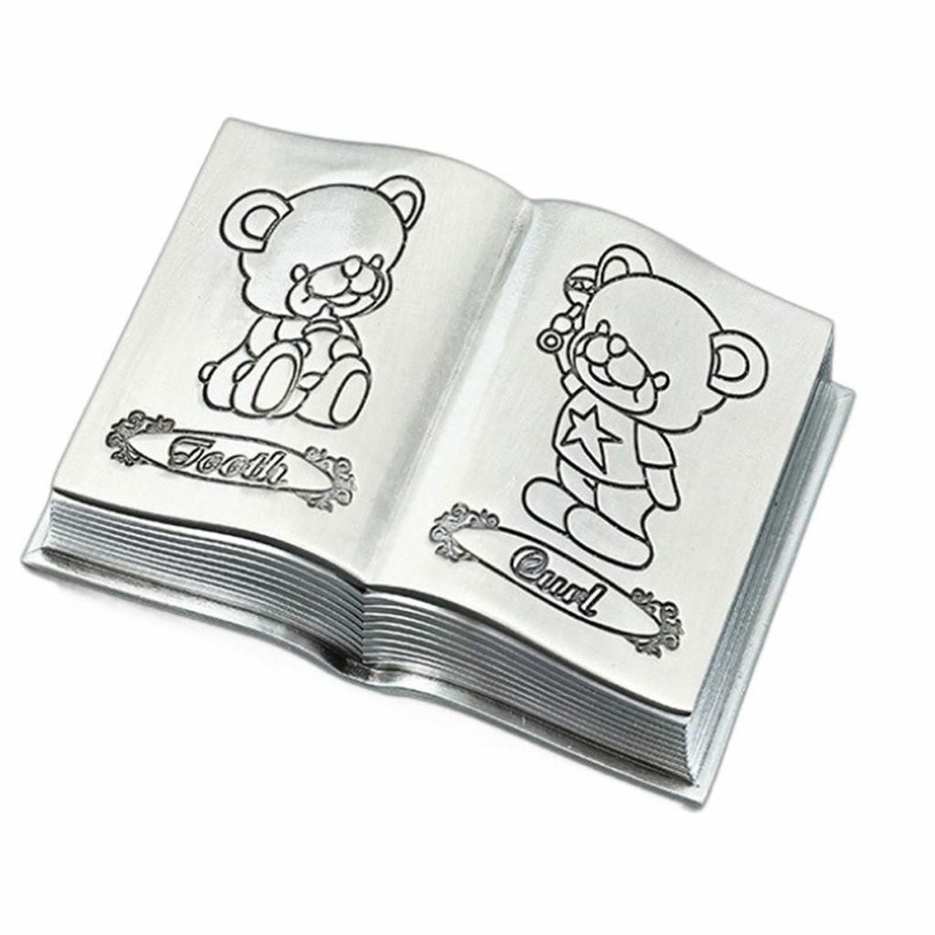 Коробка для хранения молочных зубов и волос