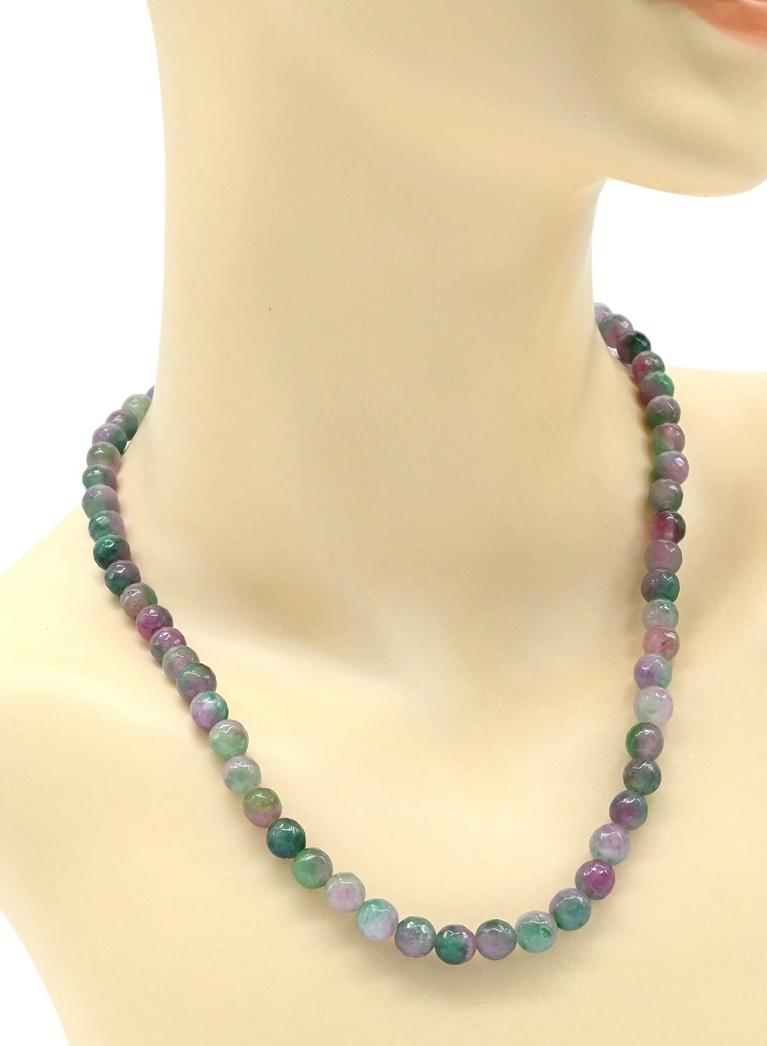 Бусы, кальцит