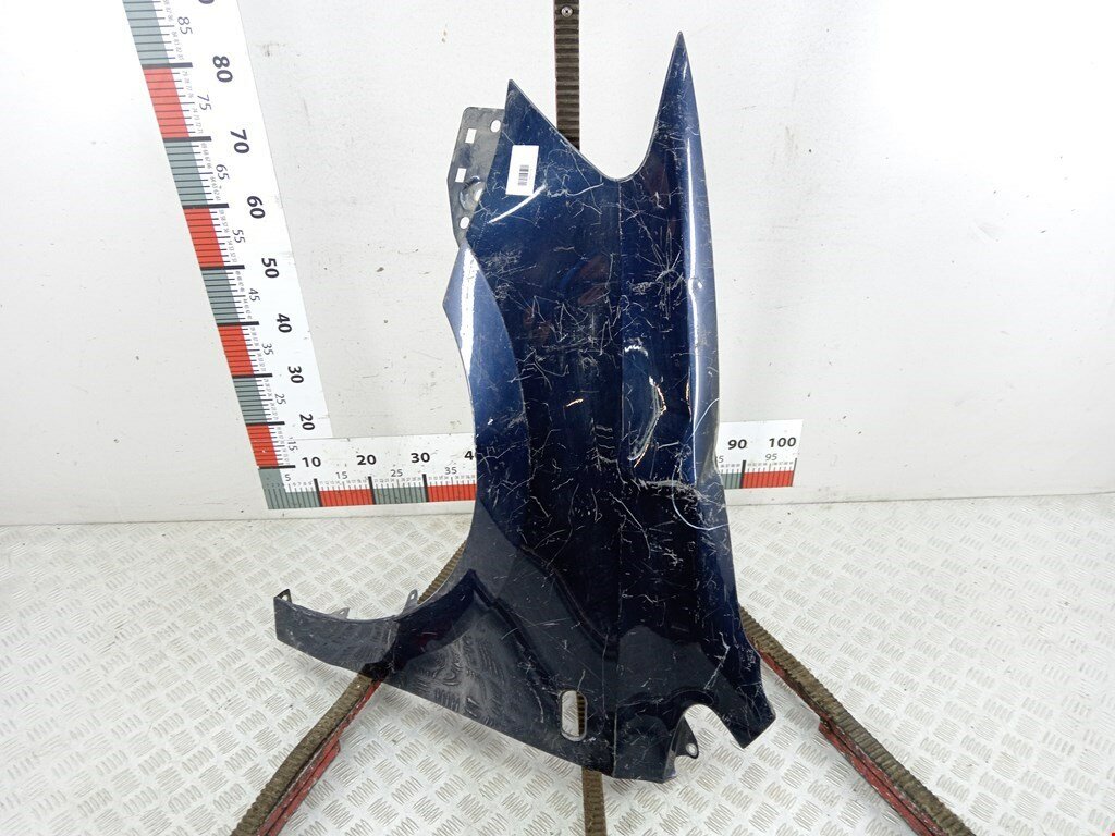 Крыло переднее левое Volkswagen Polo 5 6R0821105A арт. 2216014