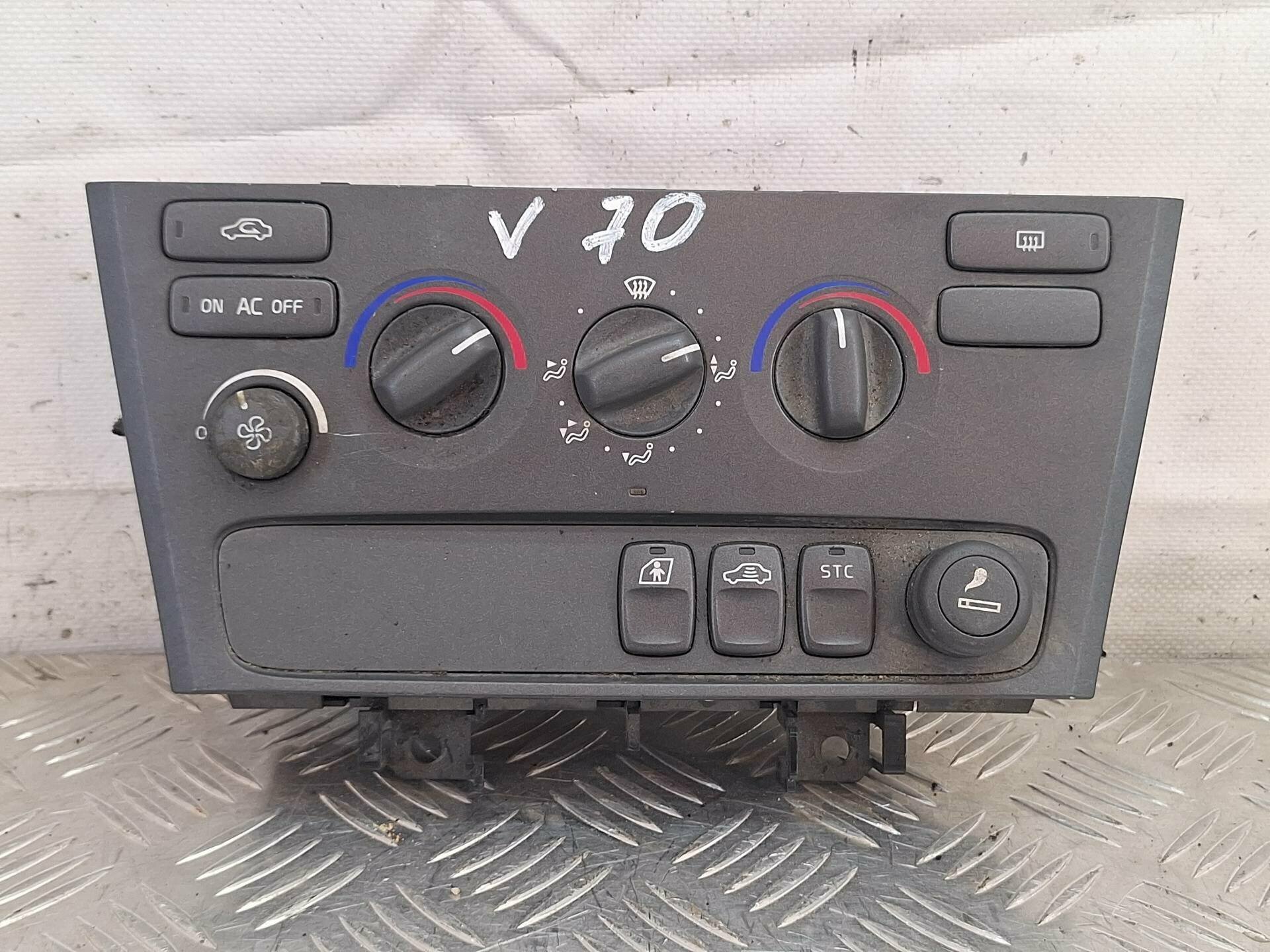 Блок управления печки/климат-контроля Volvo V70 (1996 - 2000)