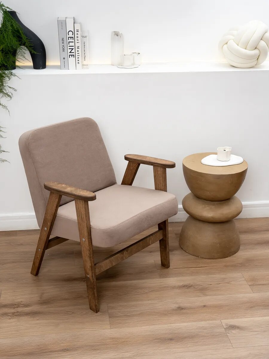 Кресло мягкое в гостиную, на кухню