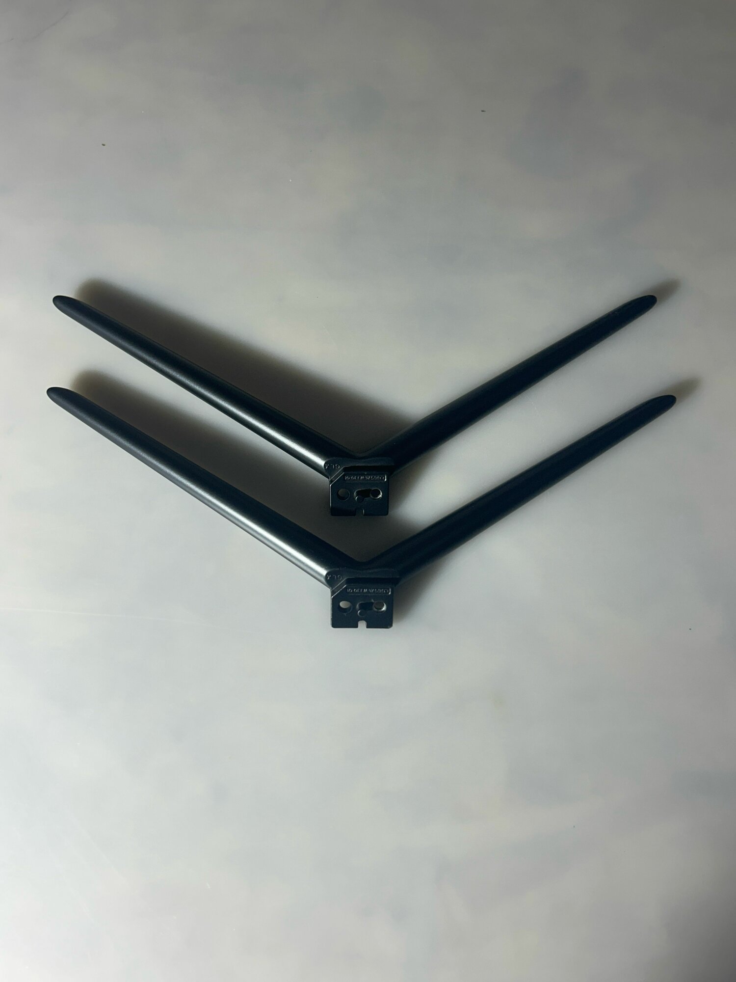 Подставка комплект комплект 2 шт (черный), для телевизора Haier 65SmartTVMX