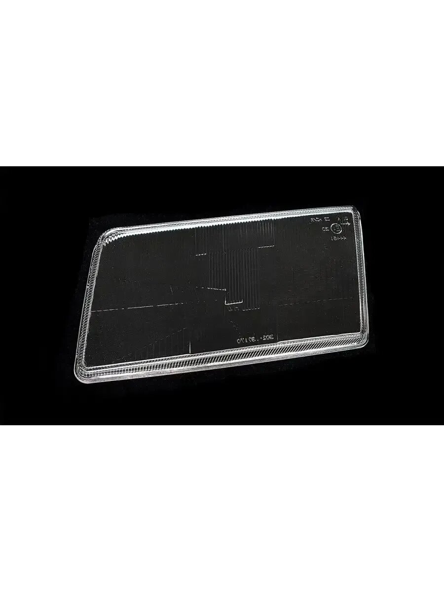 Стекло Фары левое Audi 100(C4)1990-1994