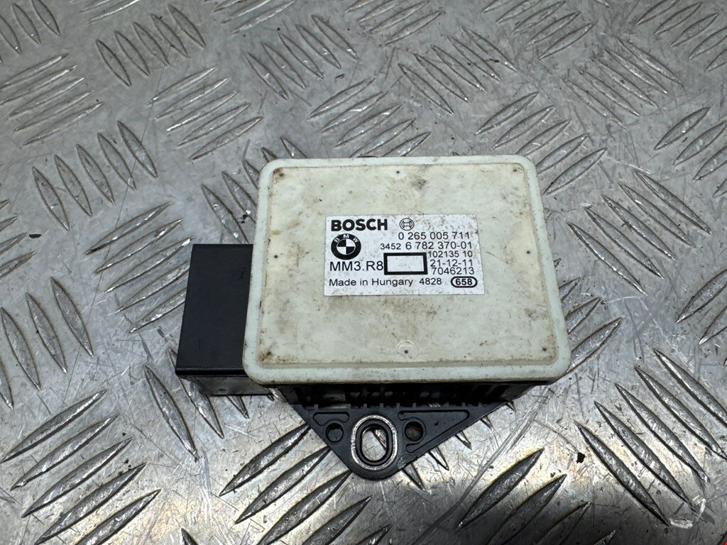 Датчик ускорения (курсовой устойчивости уровня оборотов) BMW X5 (E70) 34526782370 арт. 2272731