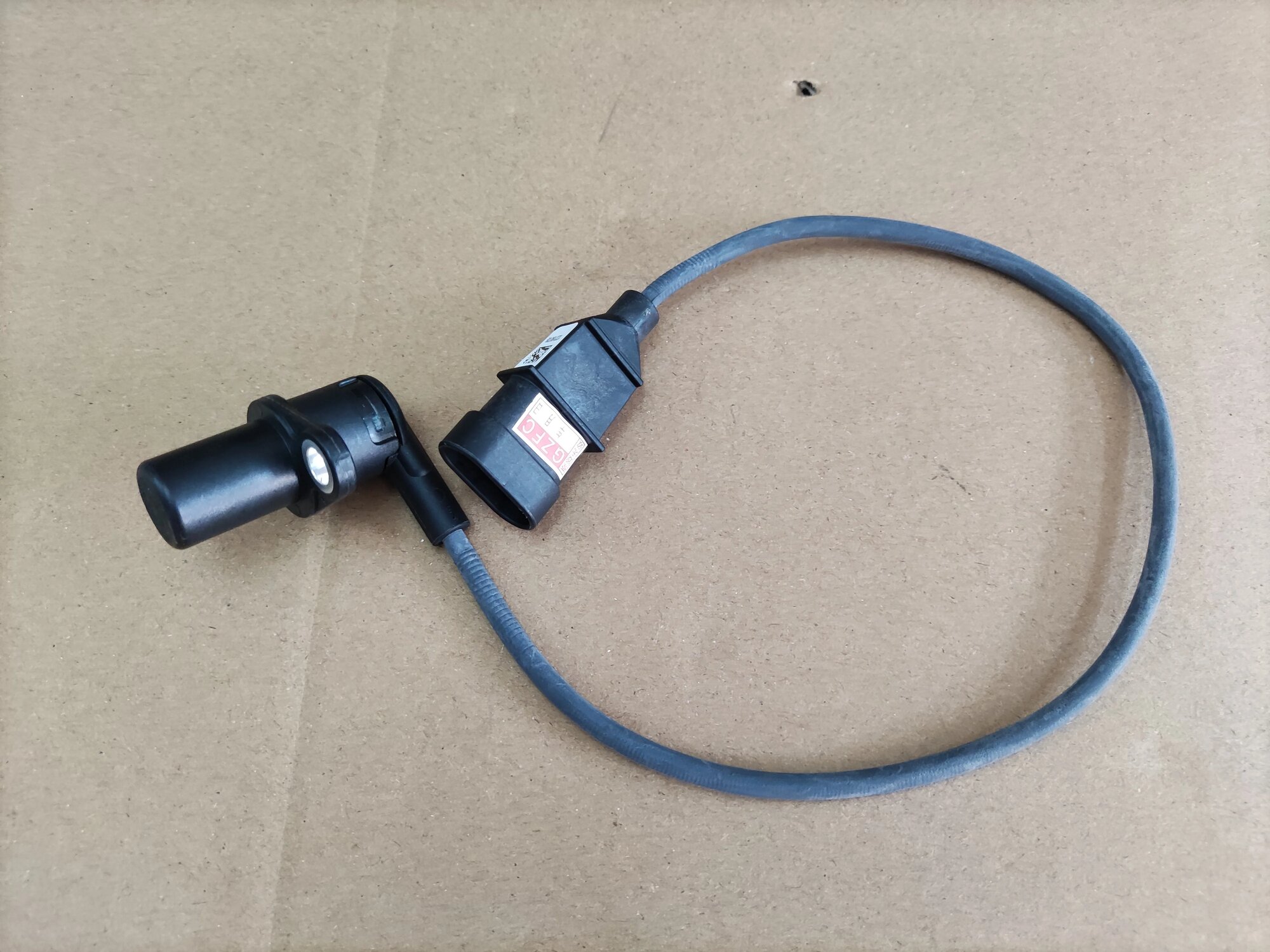 4G63S4M 4G64S4M 4G69S4N DLF Датчик положения коленчатого вала MW250129 25375909
