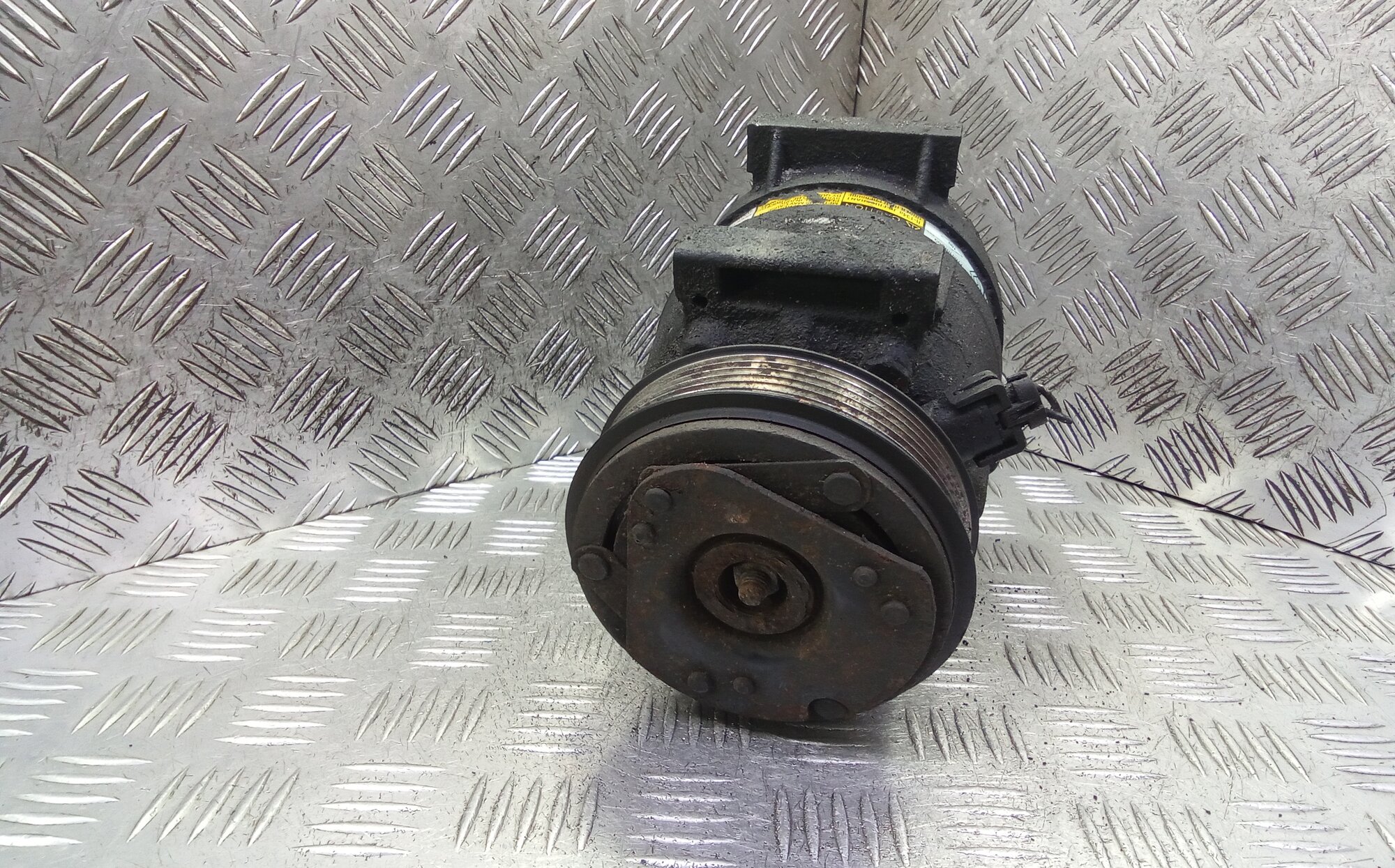 Компрессор кондиционера дизельный OPEL VIVARO, Номер 7700105765