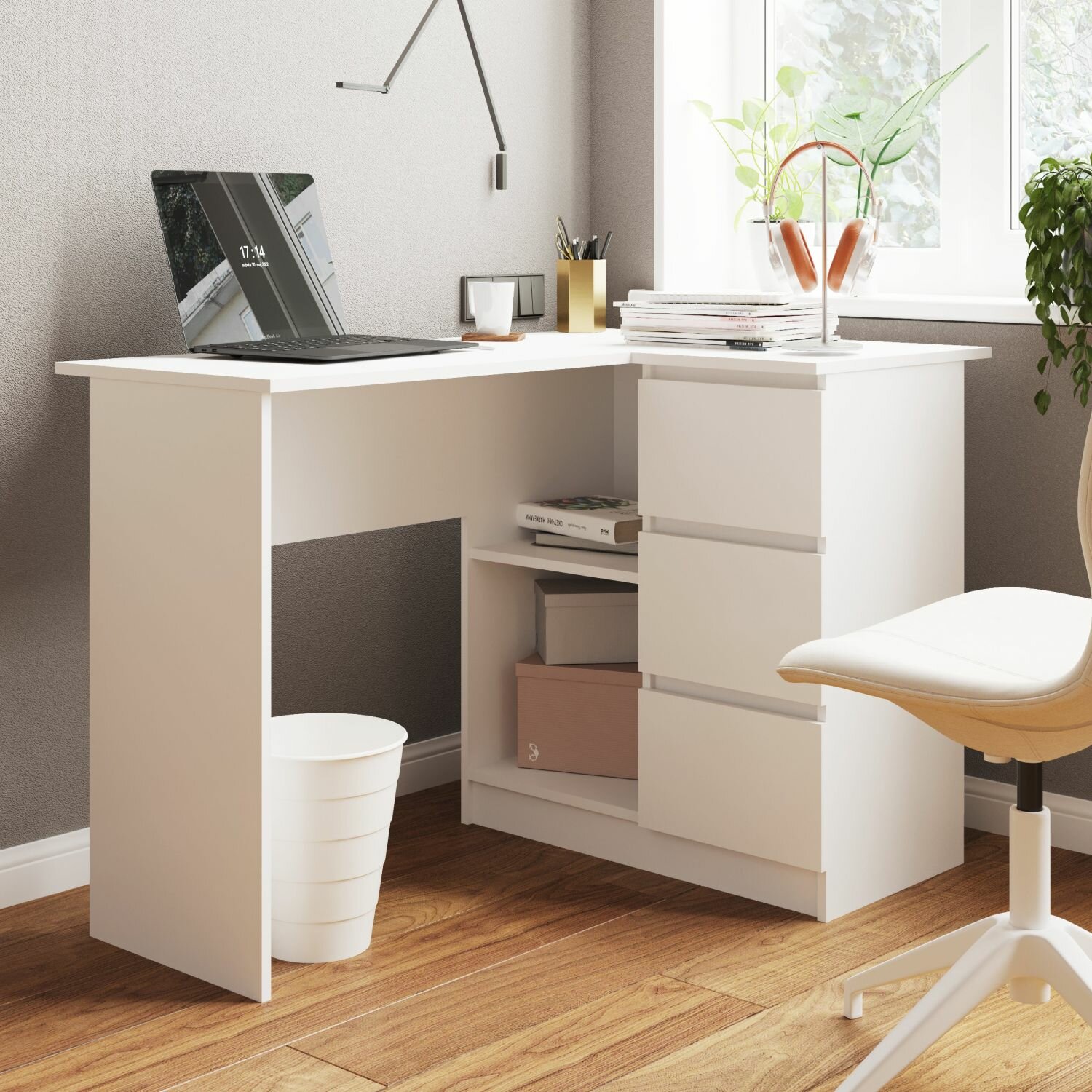 Стол компьютерный Мори МС-16 Белый