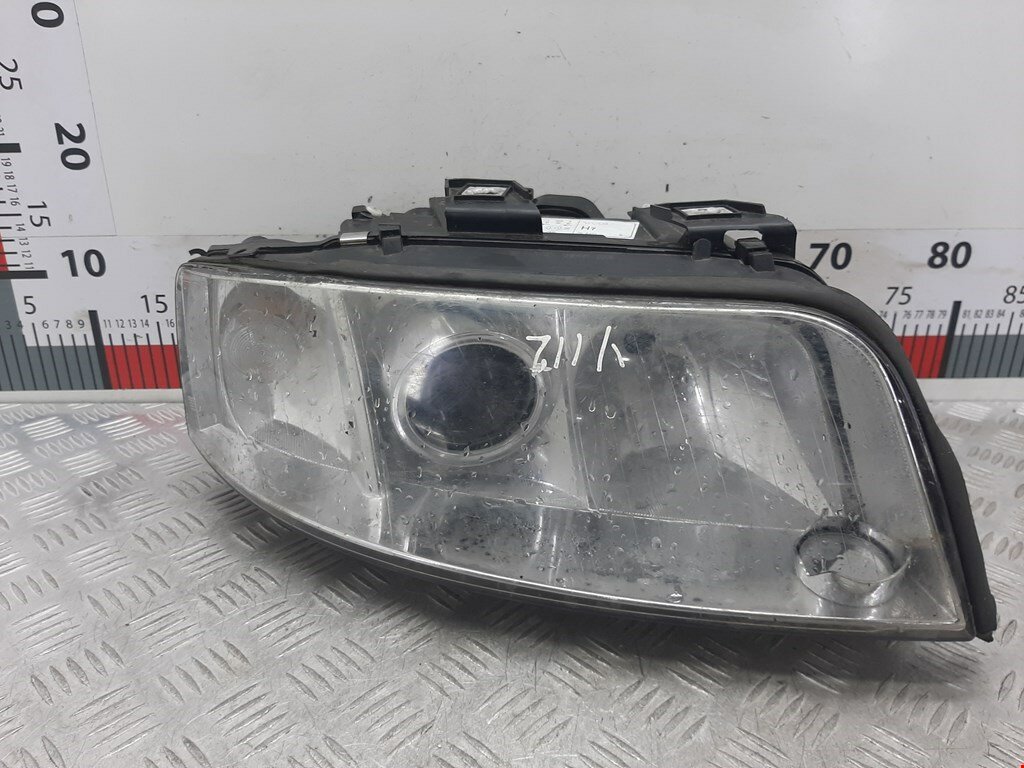 Фара правая Audi A6 C5 4B0941030K арт. 2065448