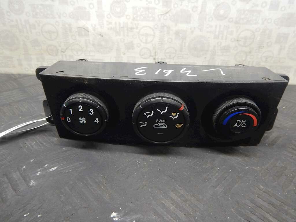 Блок управления печки (климат-контроля) Kia Sorento 1 (BL) 972503E500 арт. 354932