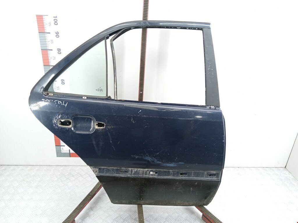 Дверь задняя правая Mercedes C-Class (W202) A2027301205 арт. 2088006