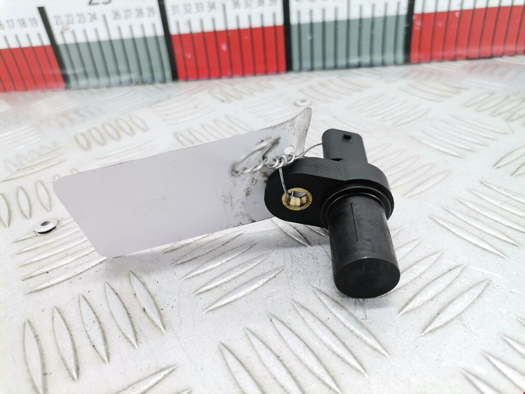 Датчик распредвала BMW 5-Series (E60/E61) 13627803093 арт. 1811657