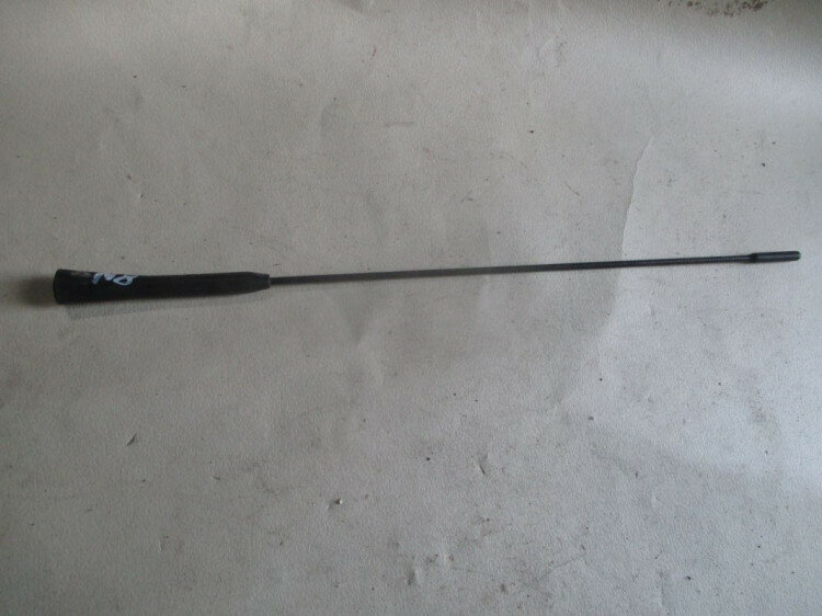 Антенна - Шток на крышу 98BZ18A886AA Форд Фокус 1 Седан -сборка Америка - 40 см - N-8