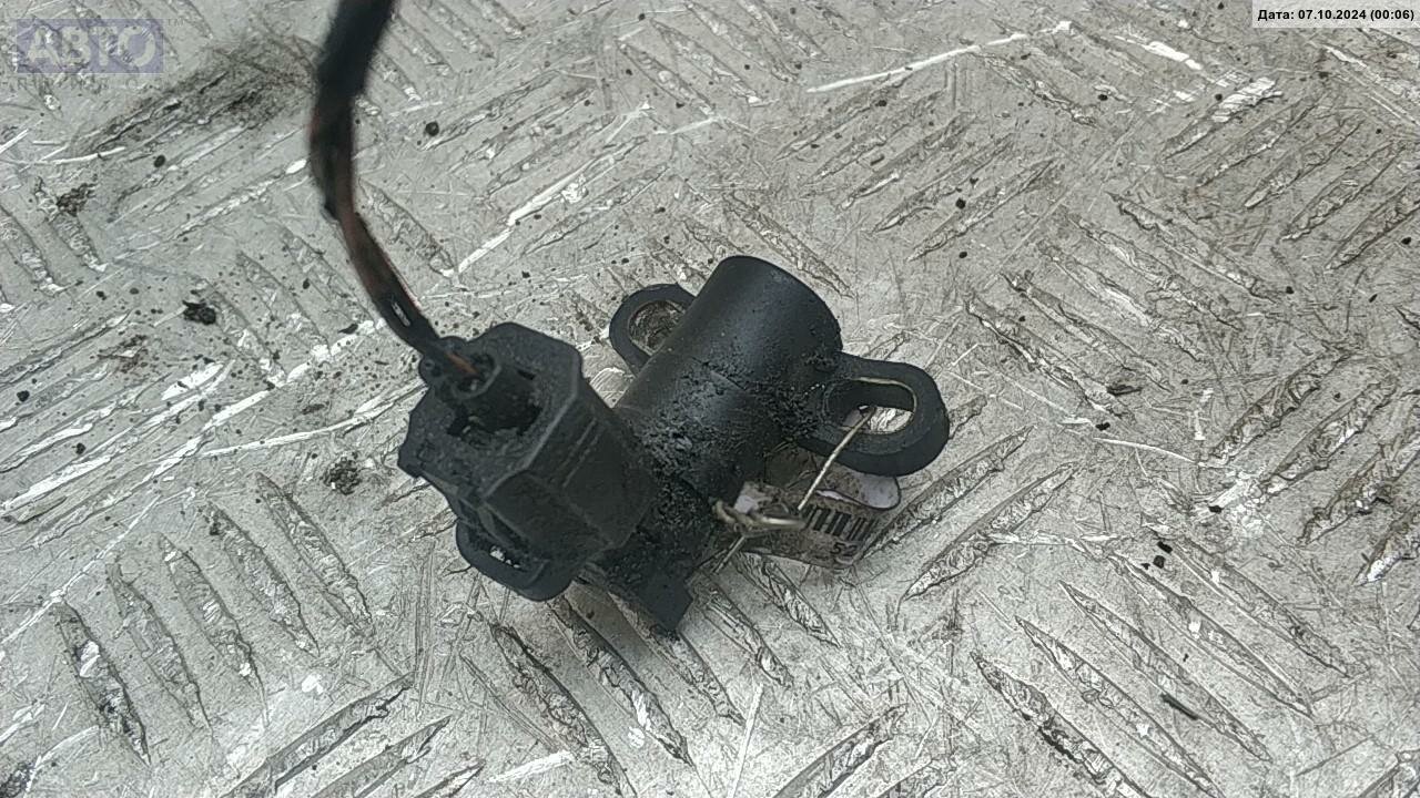 Датчик положения коленвала Ford Mondeo 3 (2000-2007)