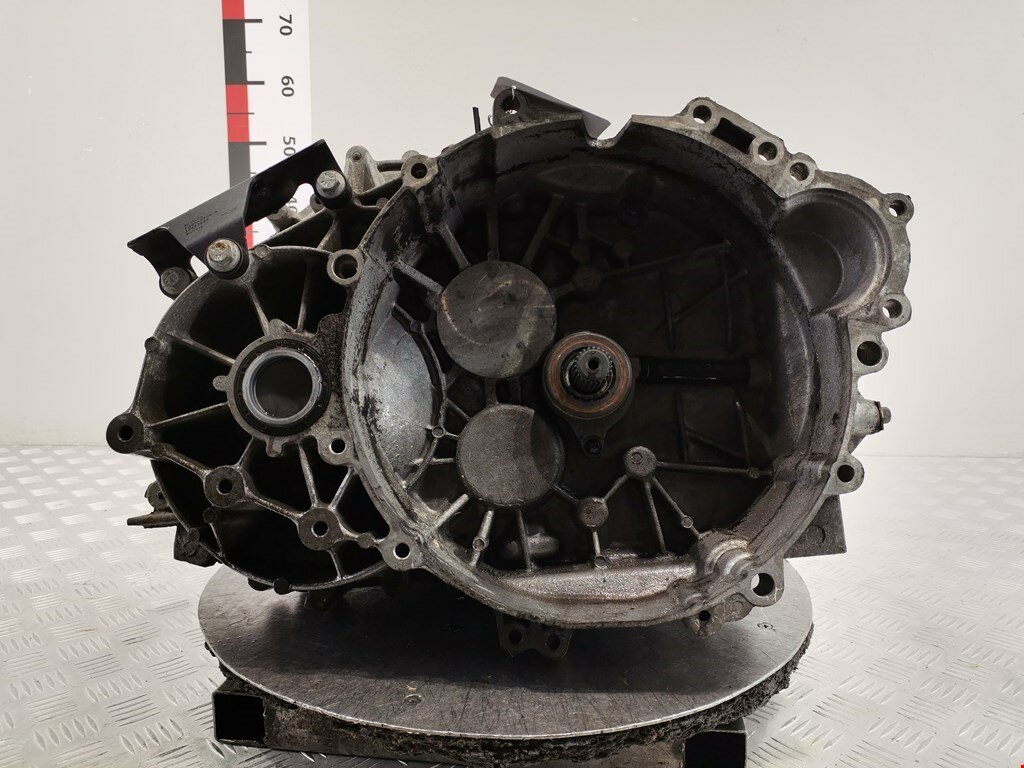 КПП 6ст (механическая коробка) Volvo V70 3 6G9R7002LF арт. 1393988