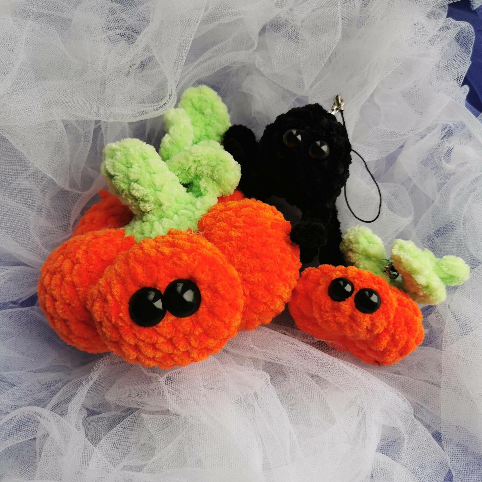 Набор вязаных игрушек Тыквы с паучком, морковный/салатовый, хэллоуин