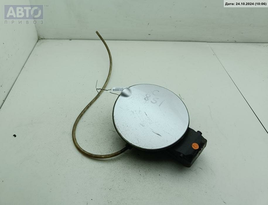 Лючок бака Volkswagen Fox