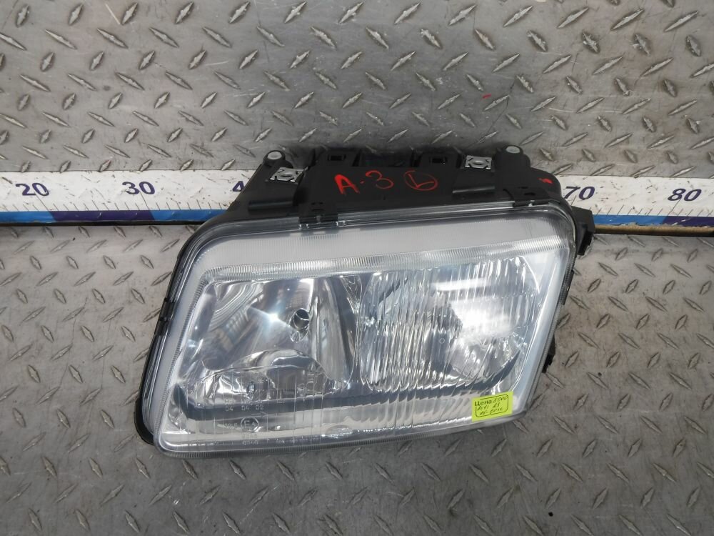 Фара левая Audi A3 8L 1AF963030291