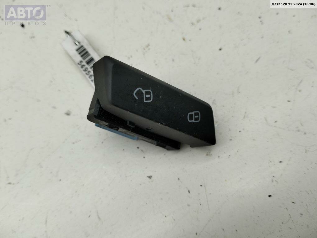 Кнопка центрального замка Volkswagen Passat B7 USA
