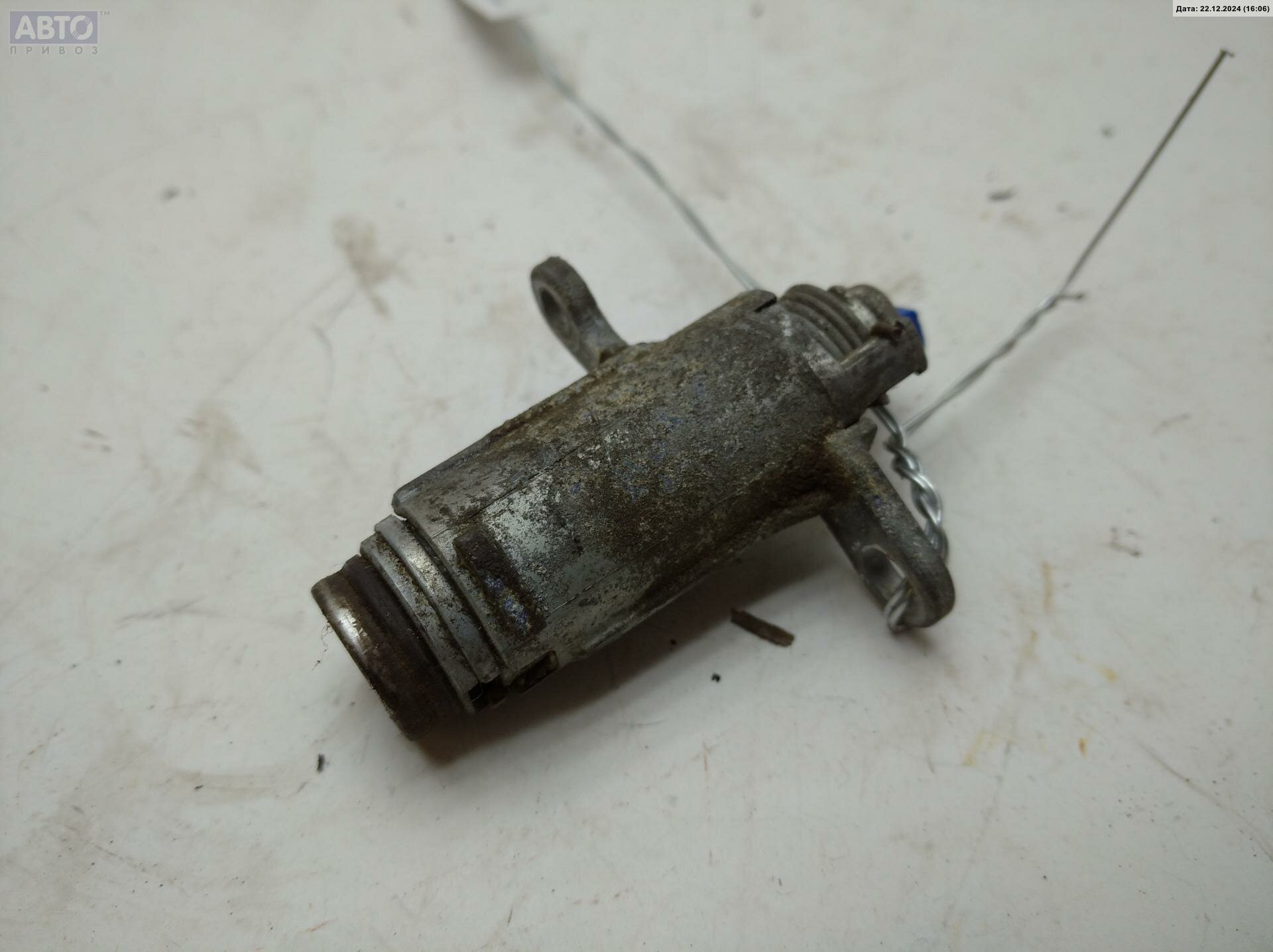 Личинка замка багажника Mercedes Vito-2 / Viano W639 (2003-2014)