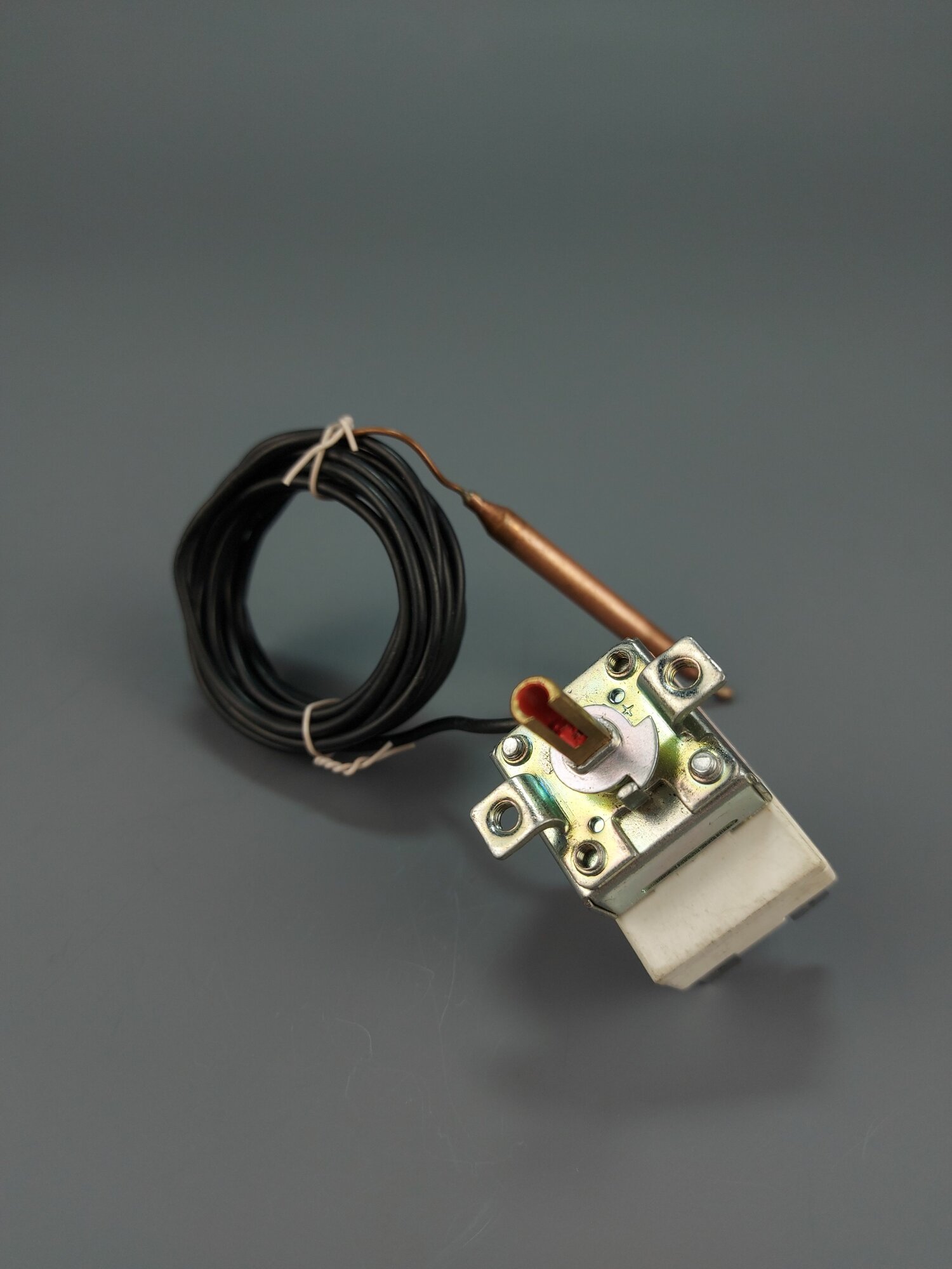 Термостат капиллярный регулируемый 50-150C WYF150H 16A/250V L-2450 мм