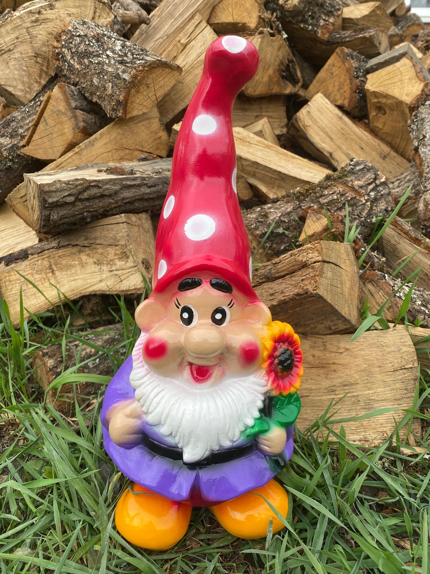 Фигура декоративная садовая Гном с подсолнухом высота 42 см, декор для сада, дачи и огорода на газон