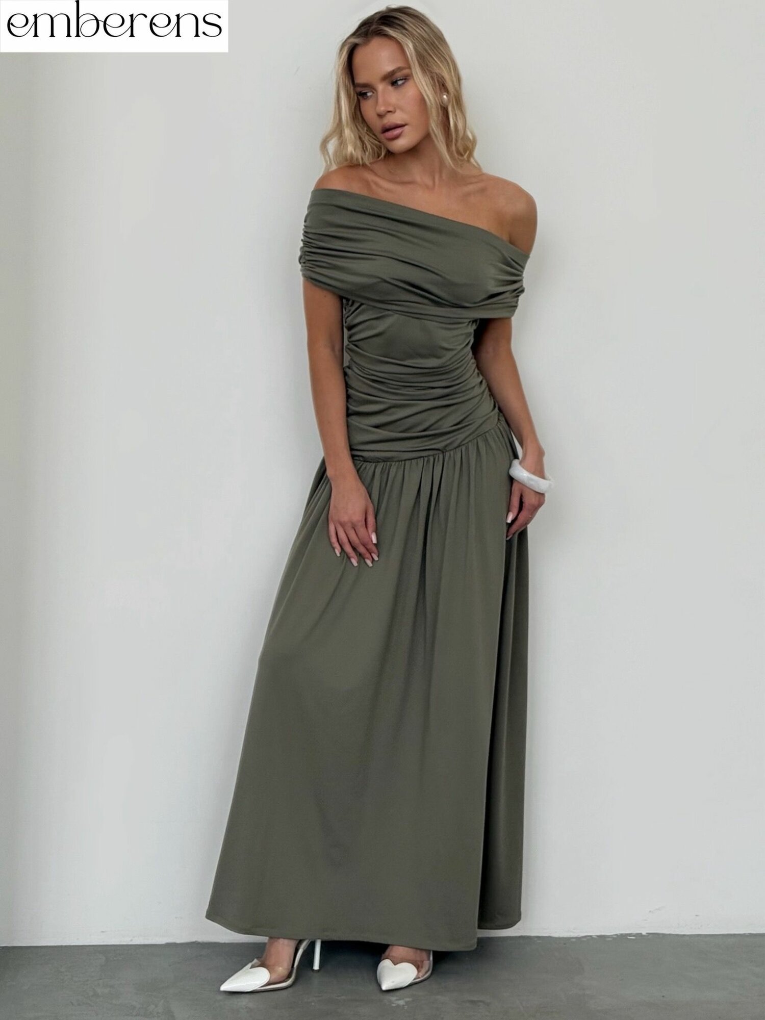 Платье Осень-зима 2025