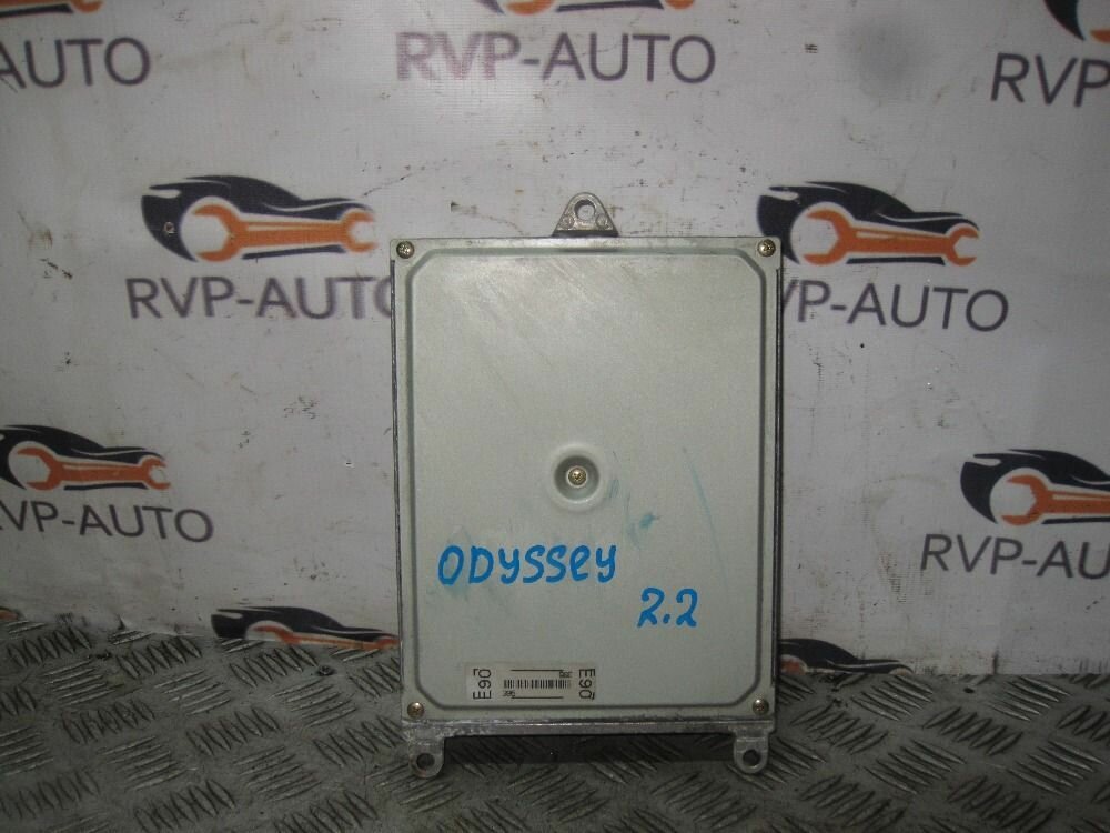 Блок управления двигателем Honda Odyssey 1 2.2