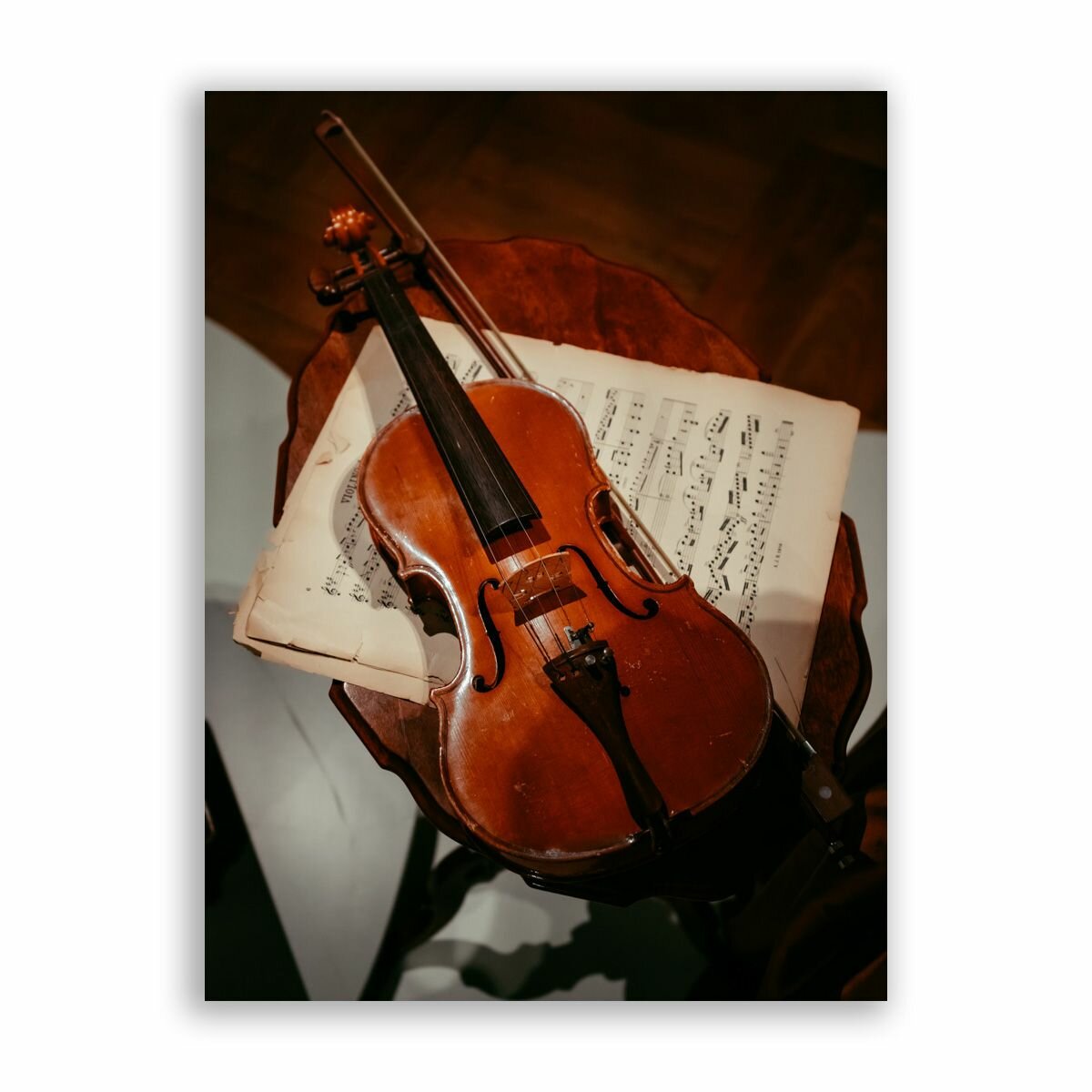 Постер, плакат на бумаге / Скрипка / Размер 30 x 40 см