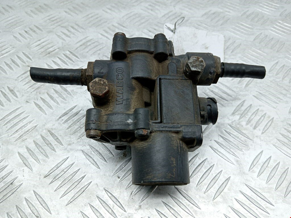 Клапан электромагнитный MAN TGL 81524526038 арт. 1858640