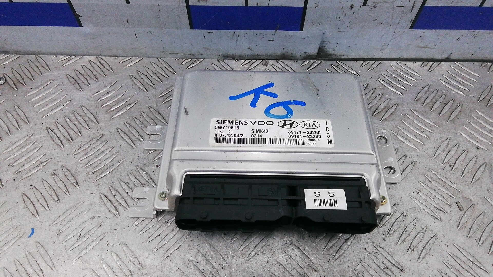 Блок управления двс HYUNDAI TUCSON JM, Номер 5wy1961b