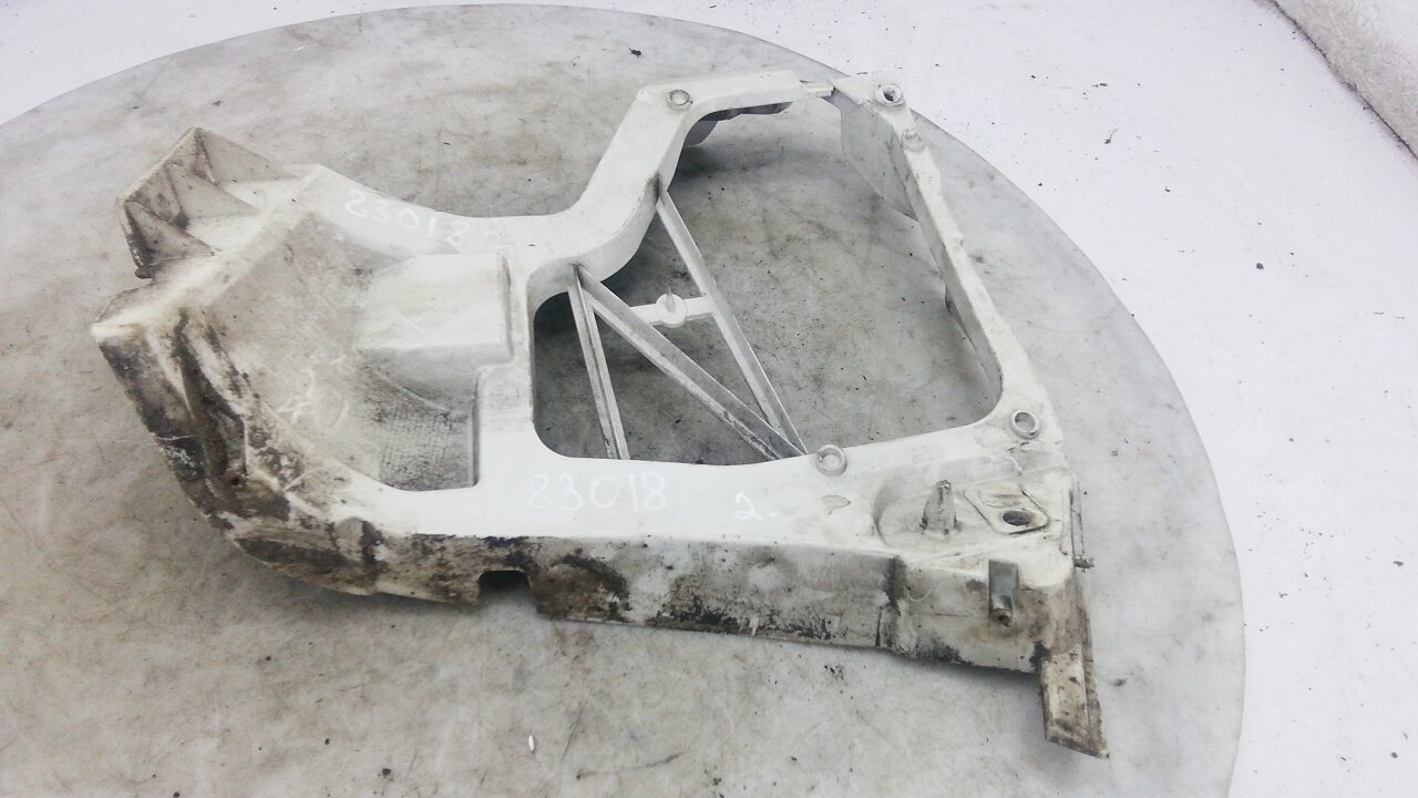 Крепление бампера переднее FORD C-MAX 1
