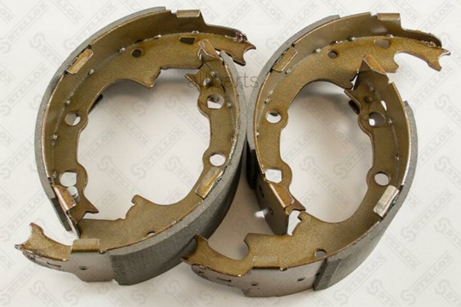 STELLOX 522100SX 4511.00 ! колодки барабанные\ Jeep Cherokee 2.5/TD 91>/Wrangler 2.5/4.0 93>