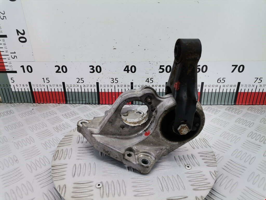 Кронштейн промежуточного вала Citroen Berlingo 1 арт. 1871527