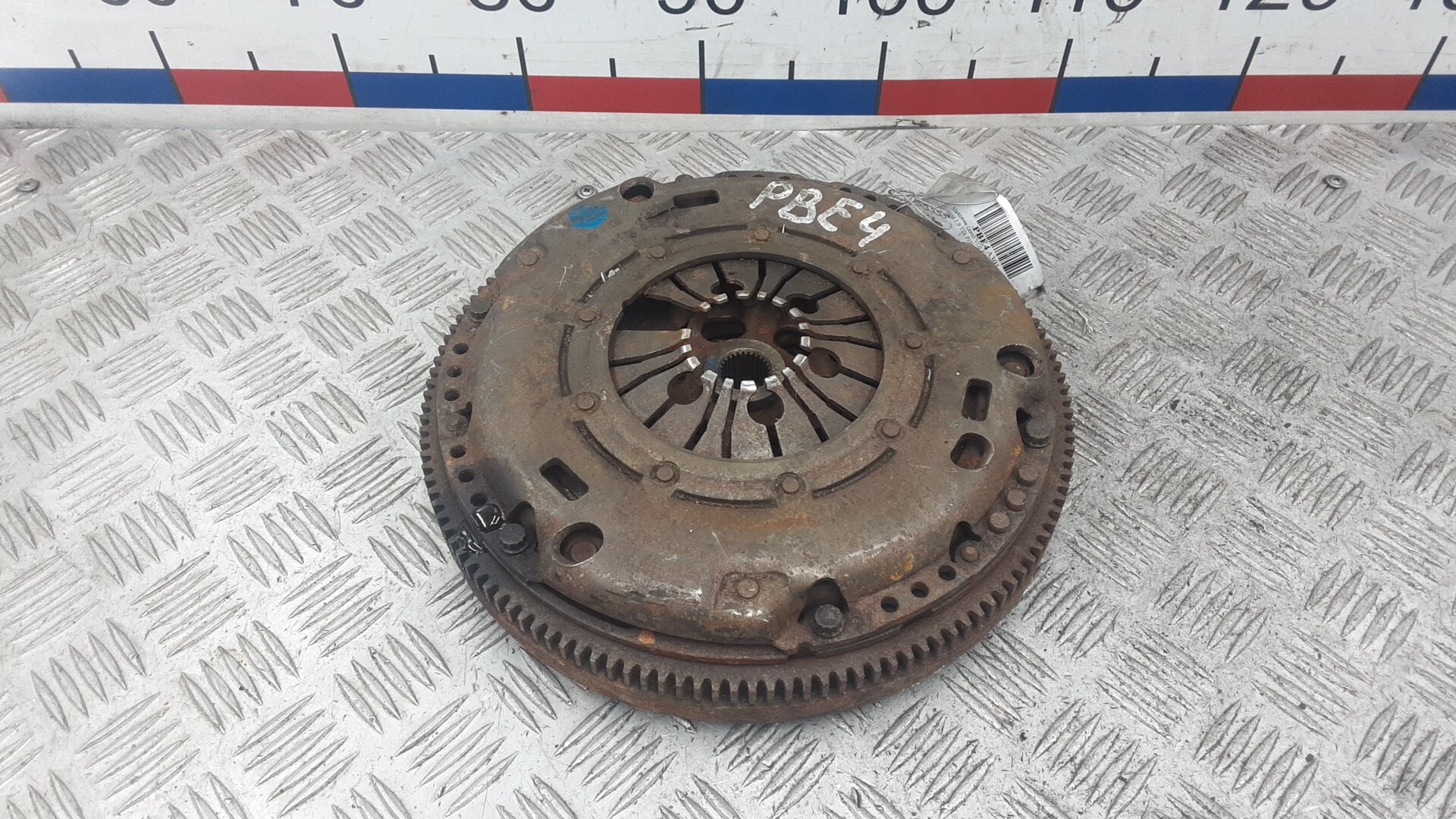 Маховик демпферный дизельный VOLKSWAGEN POLO 4 (9N), Номер 038105266BC