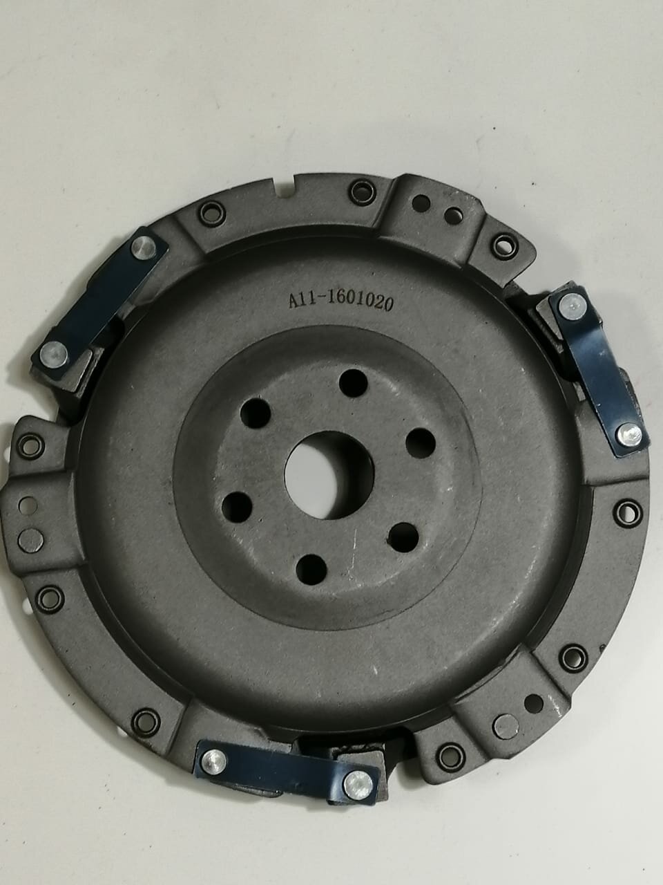 Корзина сцепления Chery Amulet [1.5 16V 5MT лифтбэк] A111601020