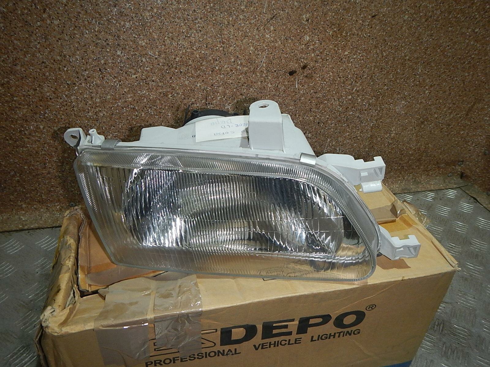 Б/У Фара правая, Toyota (Тойота)-CORSA L50 (94-97) TOYOTA CORSA L50 (94-97) DEPO,корса терцел. Новая. 407335 TOYOTA арт. ...