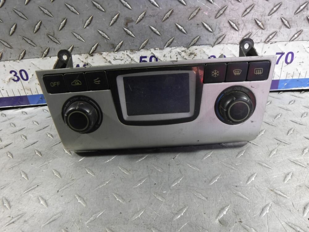 Блок управления отопителем Chery Fora A21 A218112010BC