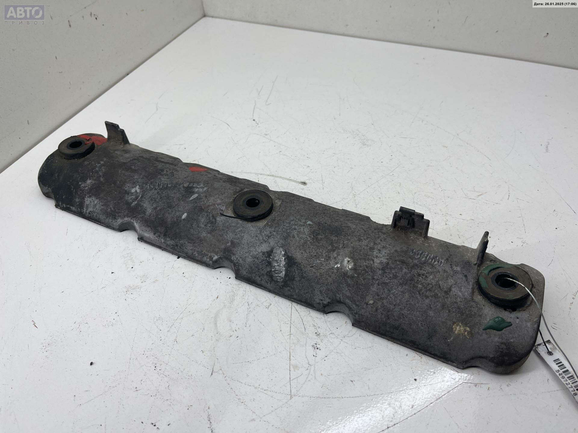 Крышка клапанная ДВС Mitsubishi Carisma