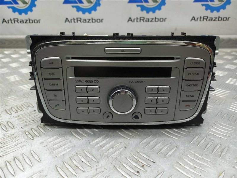 Б/У Магнитола Ford Focus 2 / Форд Фокус 2 1.6 SHDA 100Л.С. 2008